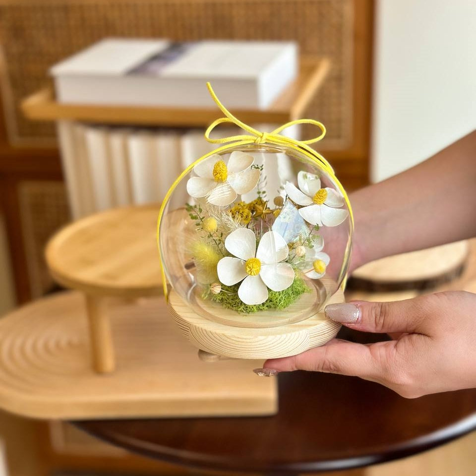 Talia Preserved Flower Globe (Klang Valley Delivery Only) | Giftr ...
