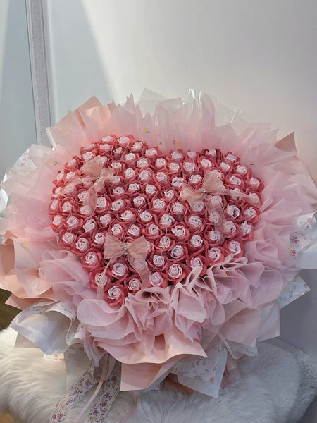 Valentine's Day 2025 - Heart Shape Flower Bouquet (VDS10) | Giftr ...
