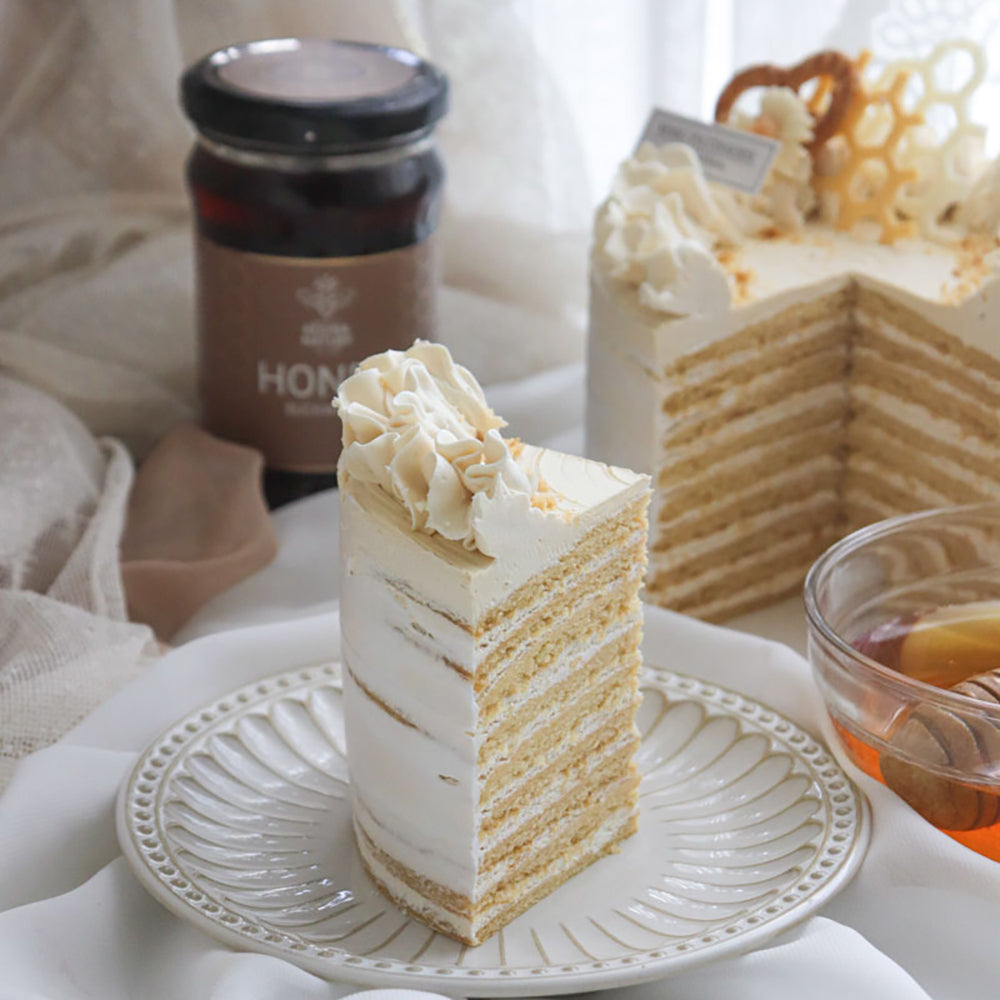 Original Medovik Cake (Klang Valley Delivery) | Giftr - Malaysia's ...