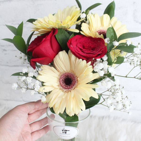 Luciana Rose Flower Vase (Klang Valley Delivery Only) | Giftr ...