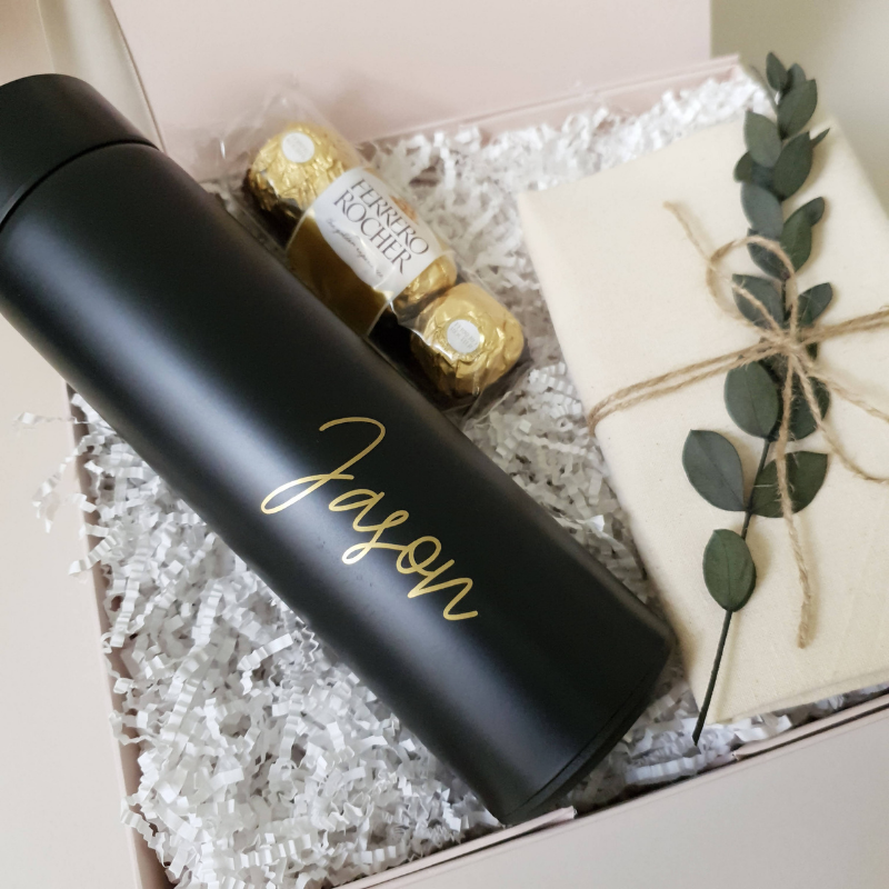 Personalized Smart Flask with Tote & Chocolate (Nationwide Delivery ...