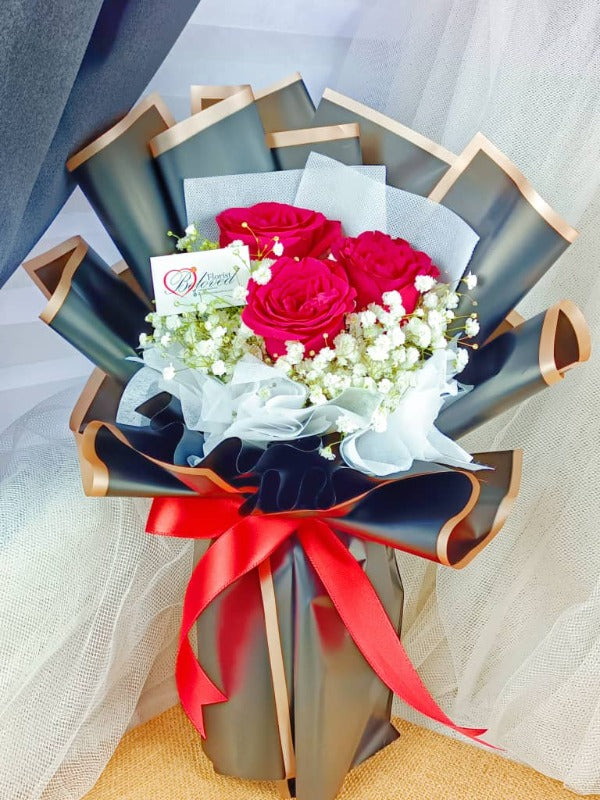 3 Stalks Fresh Roses Bouquet (Klang Valley Delivery) | Giftr - Malaysia ...