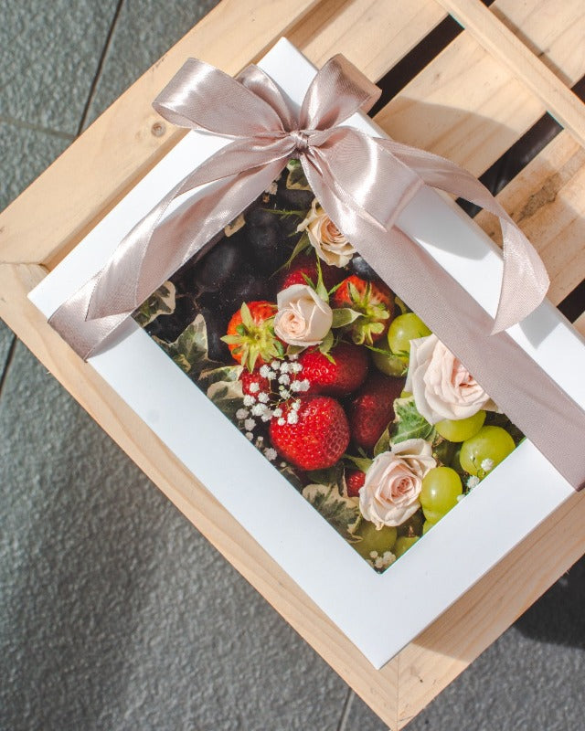 Ivory - An Elegant Gift Box (Klang Valley Delivery) | Giftr - Malaysia ...
