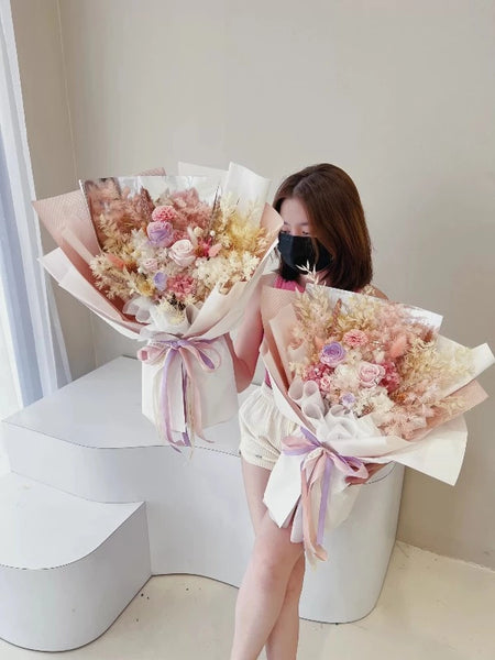 Juliette Preserved Flower Bouquet (Klang Valley Delivery Only) | Giftr ...