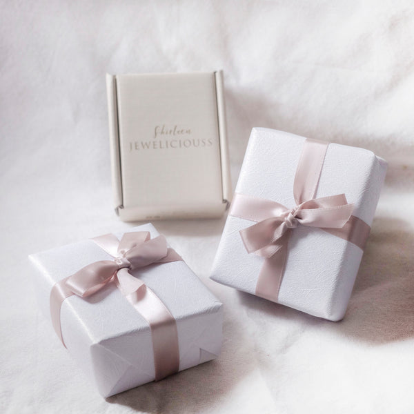 Dynasty Chic Phoenix Clover Hair Chopstick/Bookmark (Nationwide Delive ...