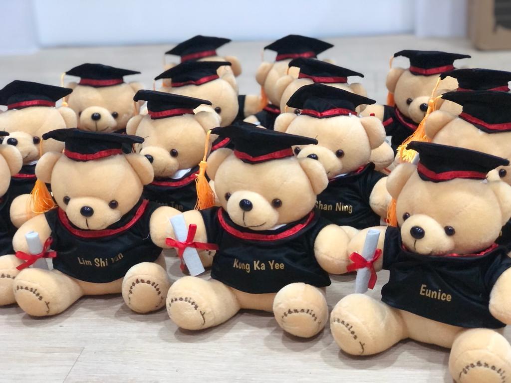 Personalised Graduation Bear (Nationwide Delivery) | Giftr - Malaysia's ...