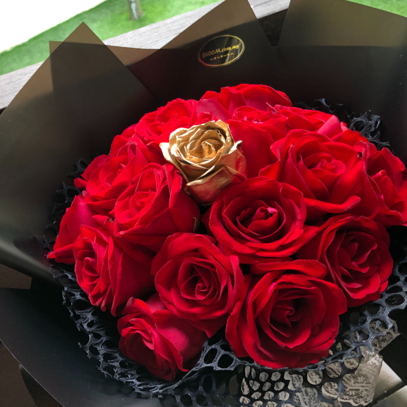 Fancy Bouquet 84 Flower Bouquet | Giftr - Malaysia's Leading Online ...