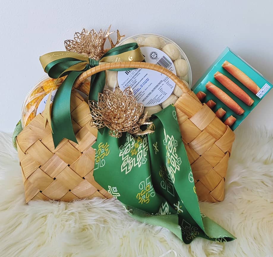 Raya 2024 Raya Premium Bag Set 2 | Giftr - Malaysia's Leading Online ...