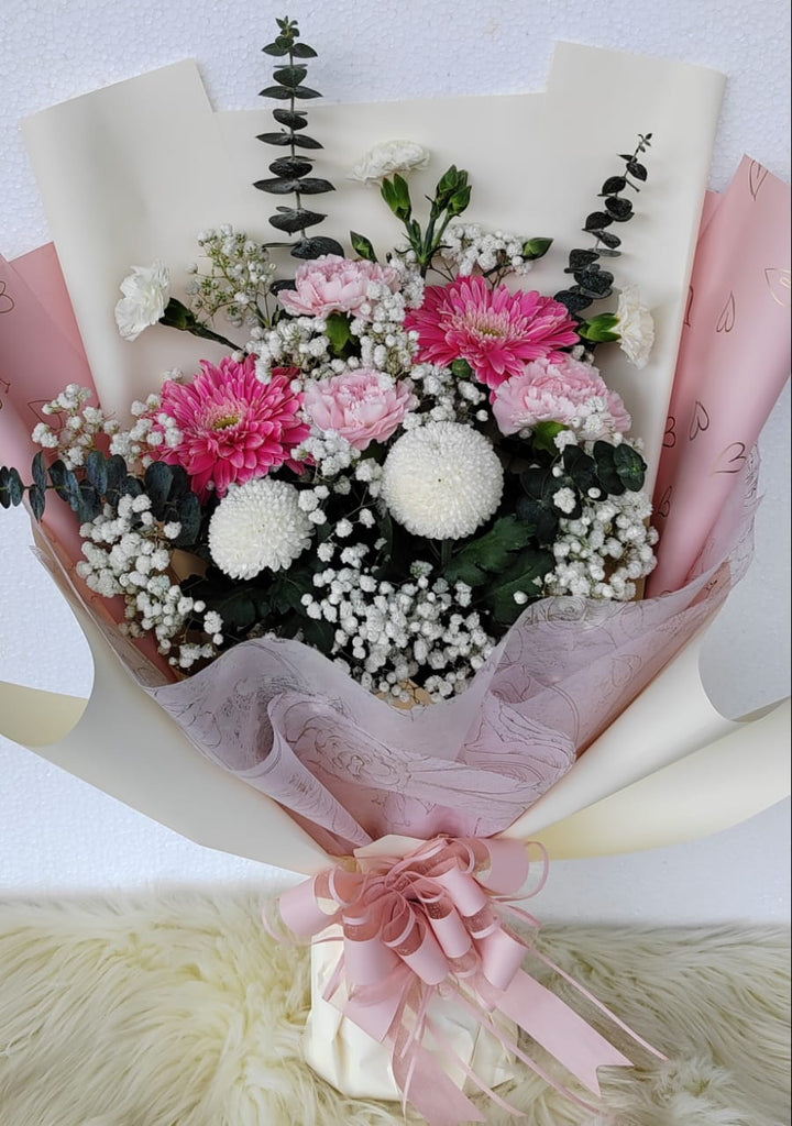 Love You Mum Flower Bouquet (Kang Valley Delivery Only) | Giftr ...