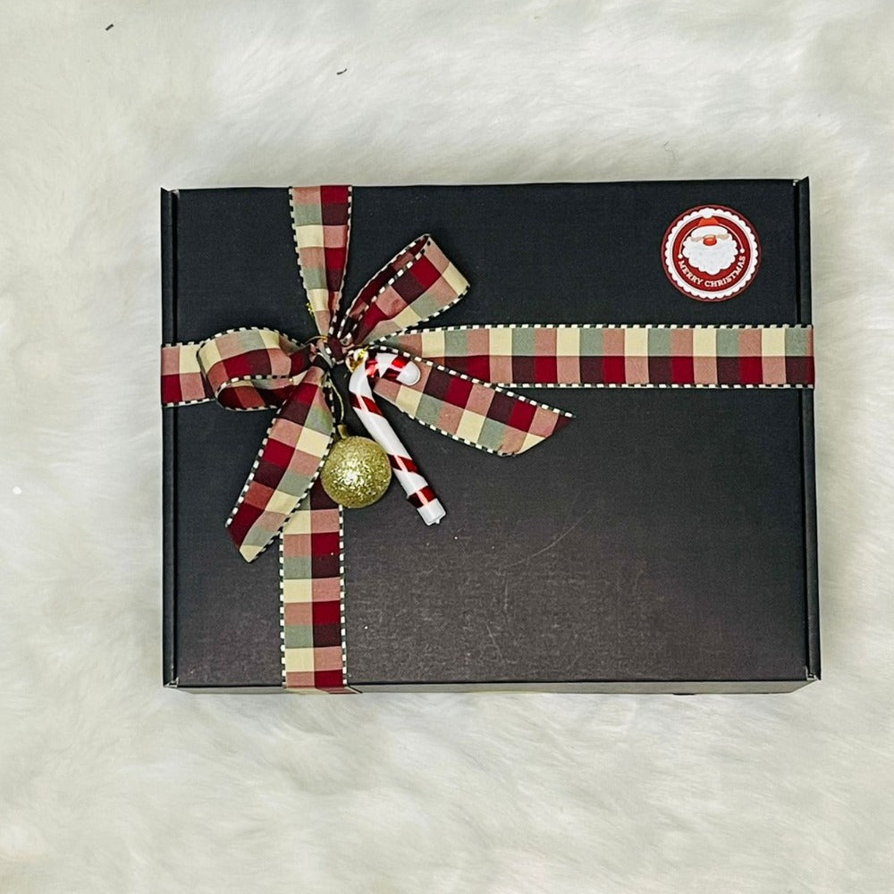 "Sweetness Overload" Personalised box with Chocolates Gift Box Set (Na ...