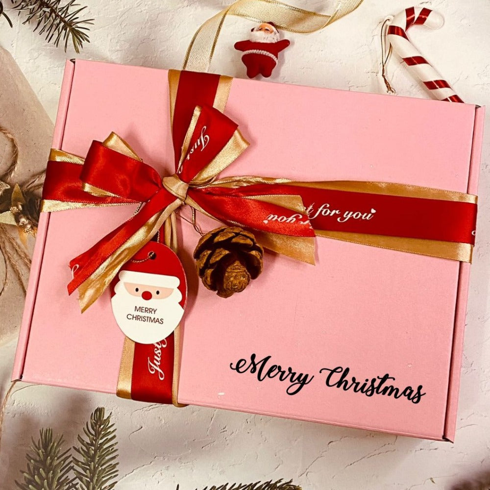 "Sweetness Overload" Personalised box with Chocolates Gift Box Set (Na ...