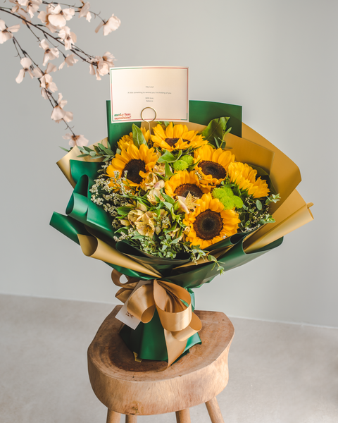 Helios - Premium Sunflower Bouquet | Klang Valley Delivery | Giftr ...