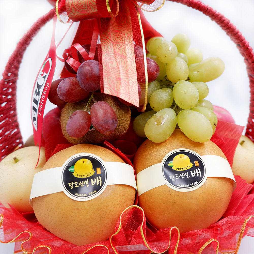 Blessing Fruit Basket - Signature (7 Types of Fruits) | Giftr ...
