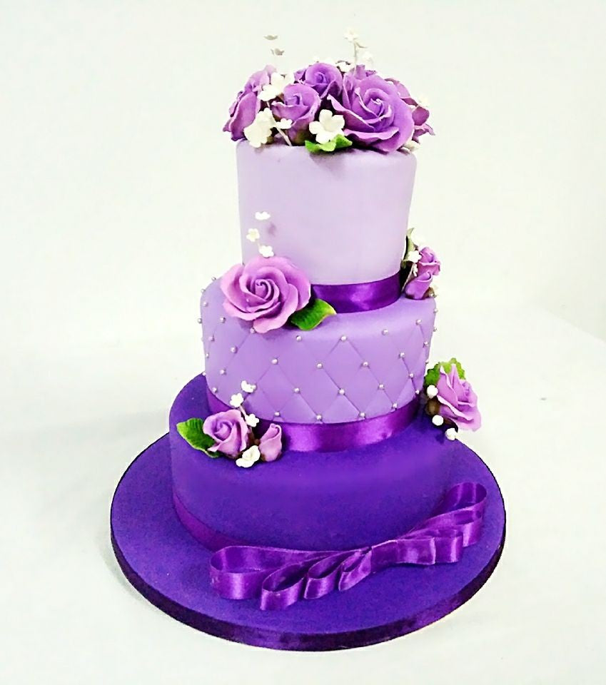 3 tier Fondant Cake | Giftr - Malaysia's Leading Online Gift Shop