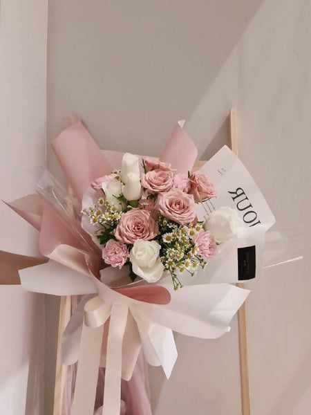 Lena Flower Bouquet (Klang Valley Delivery) | Giftr - Malaysia's ...